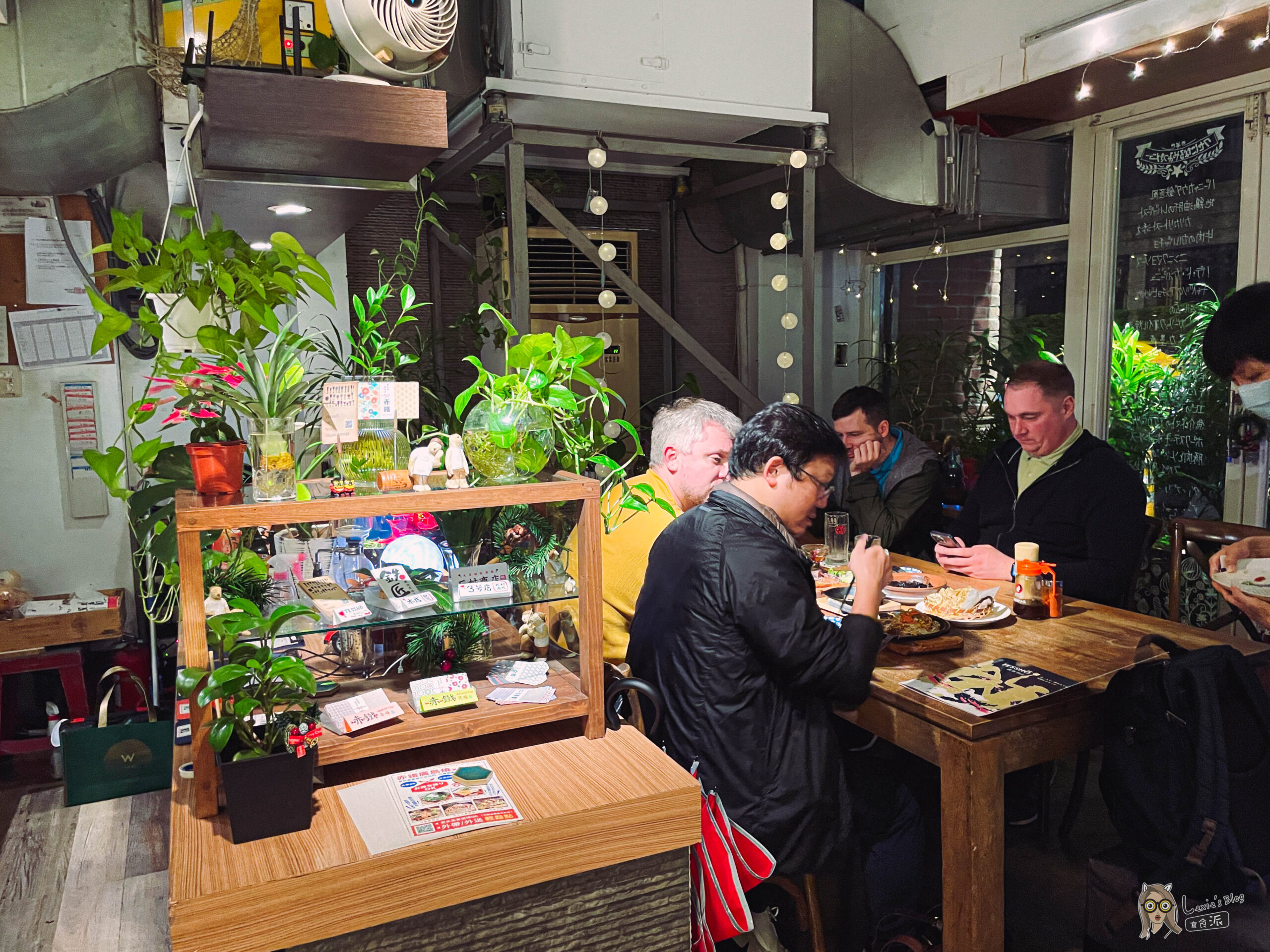 鐵匠鉄板TESSHO BAL台北最好吃廣島燒，Tapas下酒菜也超強，南京復興美食餐酒吧推薦 @Lexie's Blog寫食派